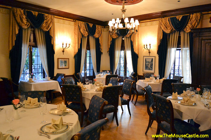 Disney News and Interviews From The Mouse Castle: Inside Club 33