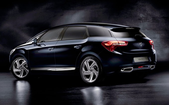 Novo DS5 - restyling | Quatro rodas e um volante!
