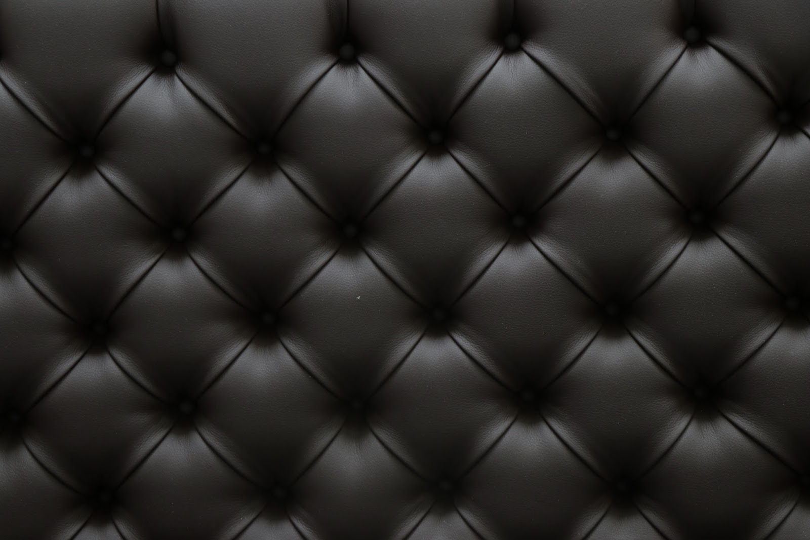 CAPITONÊ VS BOTONÊ: QUAL A DIFERENÇA?