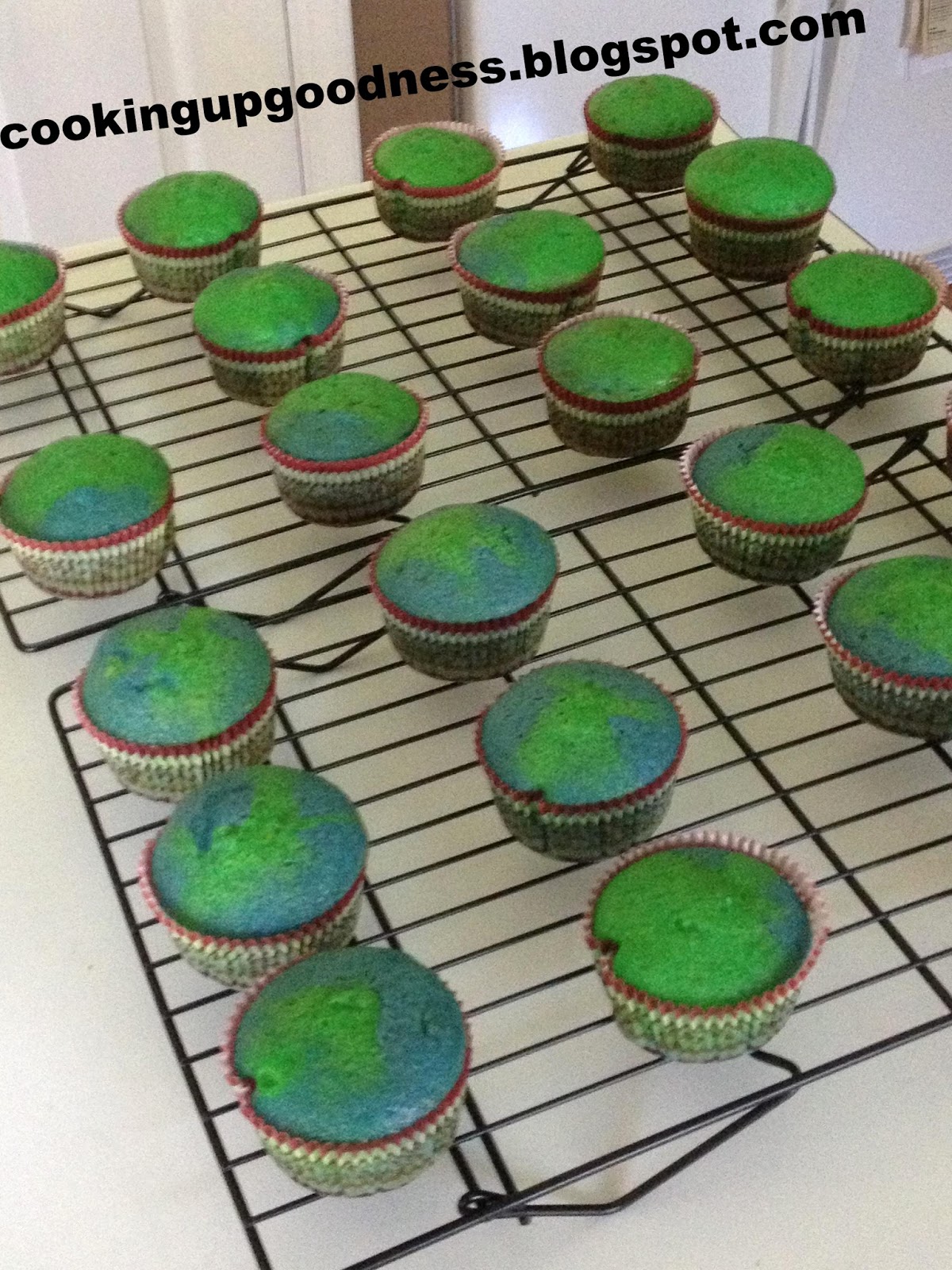 Cooking up Goodness: Earth Cupcakes for Earth Day
