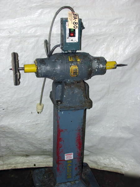 Paradise Pipe: Pipe Buffing Machine