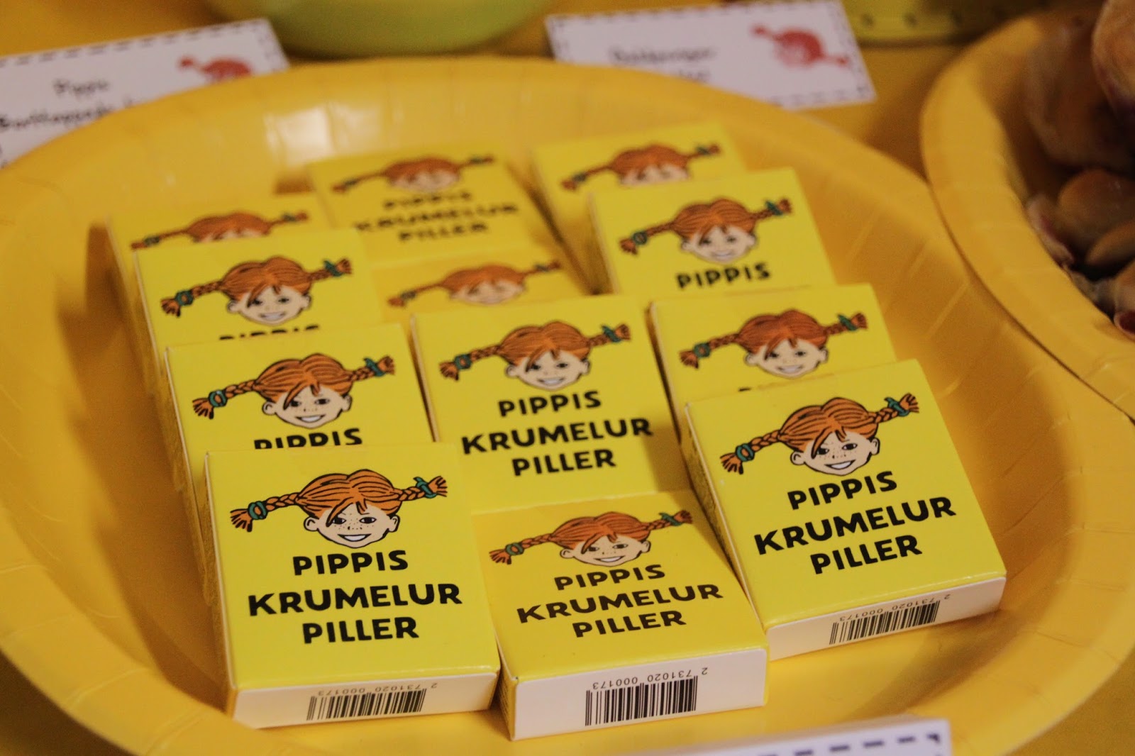 Millis tårtor och annat: STORT PIPPI LÅNGSTRUMP DESSERTBORD