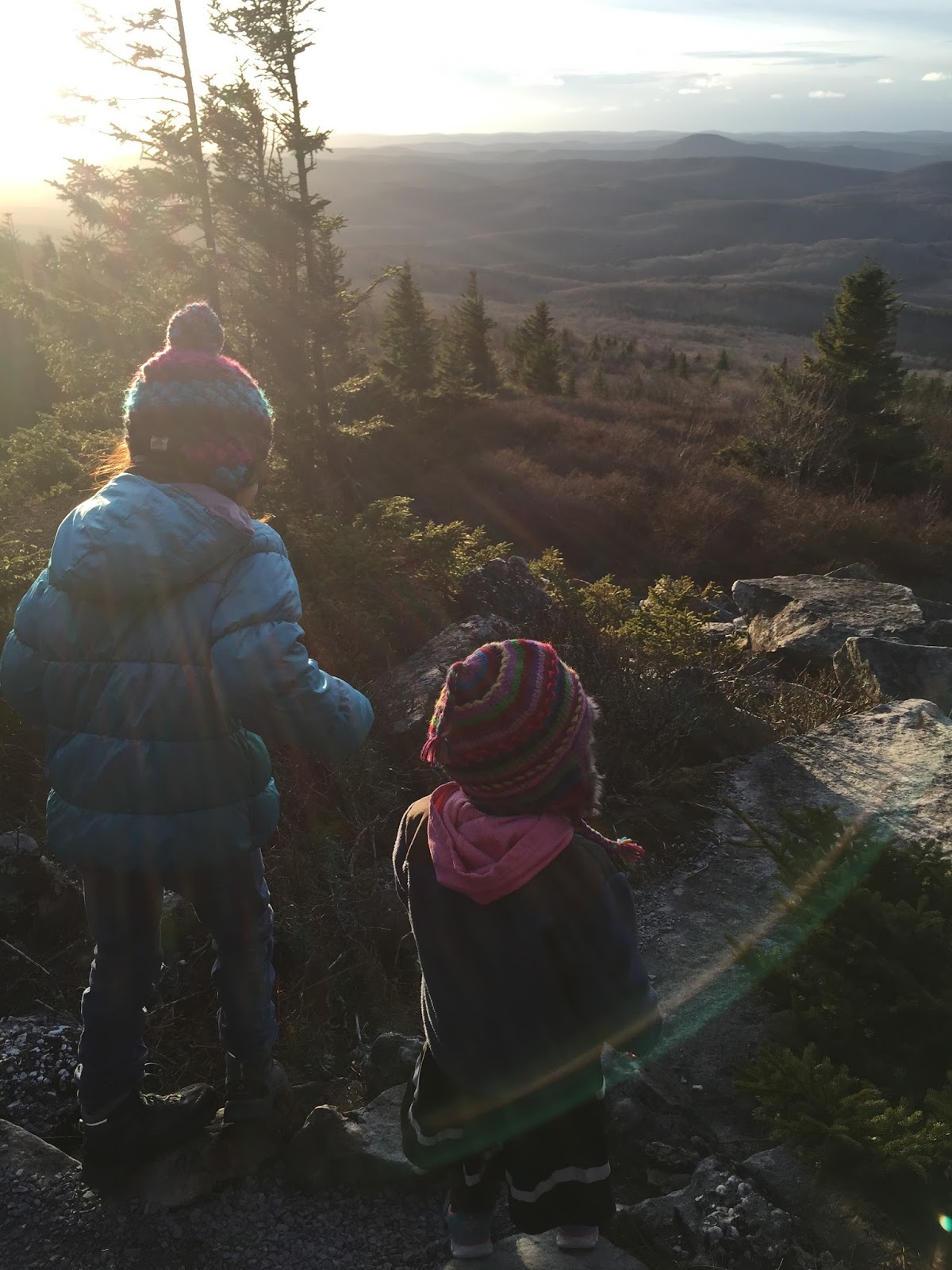 Two Mountain Babes: Mountain Babes on WV High Point: Spruce Knob