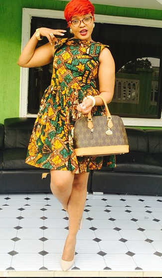 SALMA JABU NISHA'S BLOG: Jackline Wolper Shares New Hot Photos.