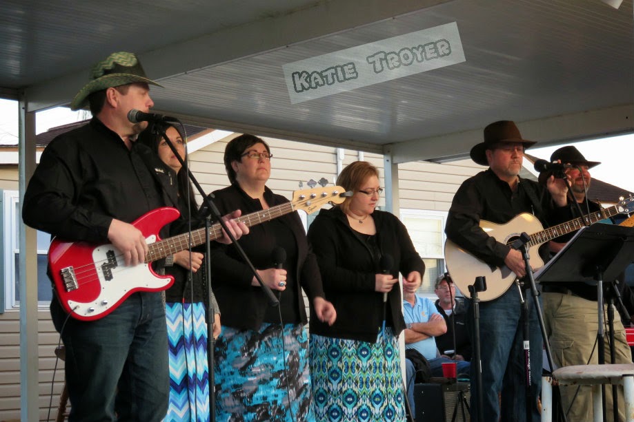 Pinecraft-Sarasota: Waldner Messengers