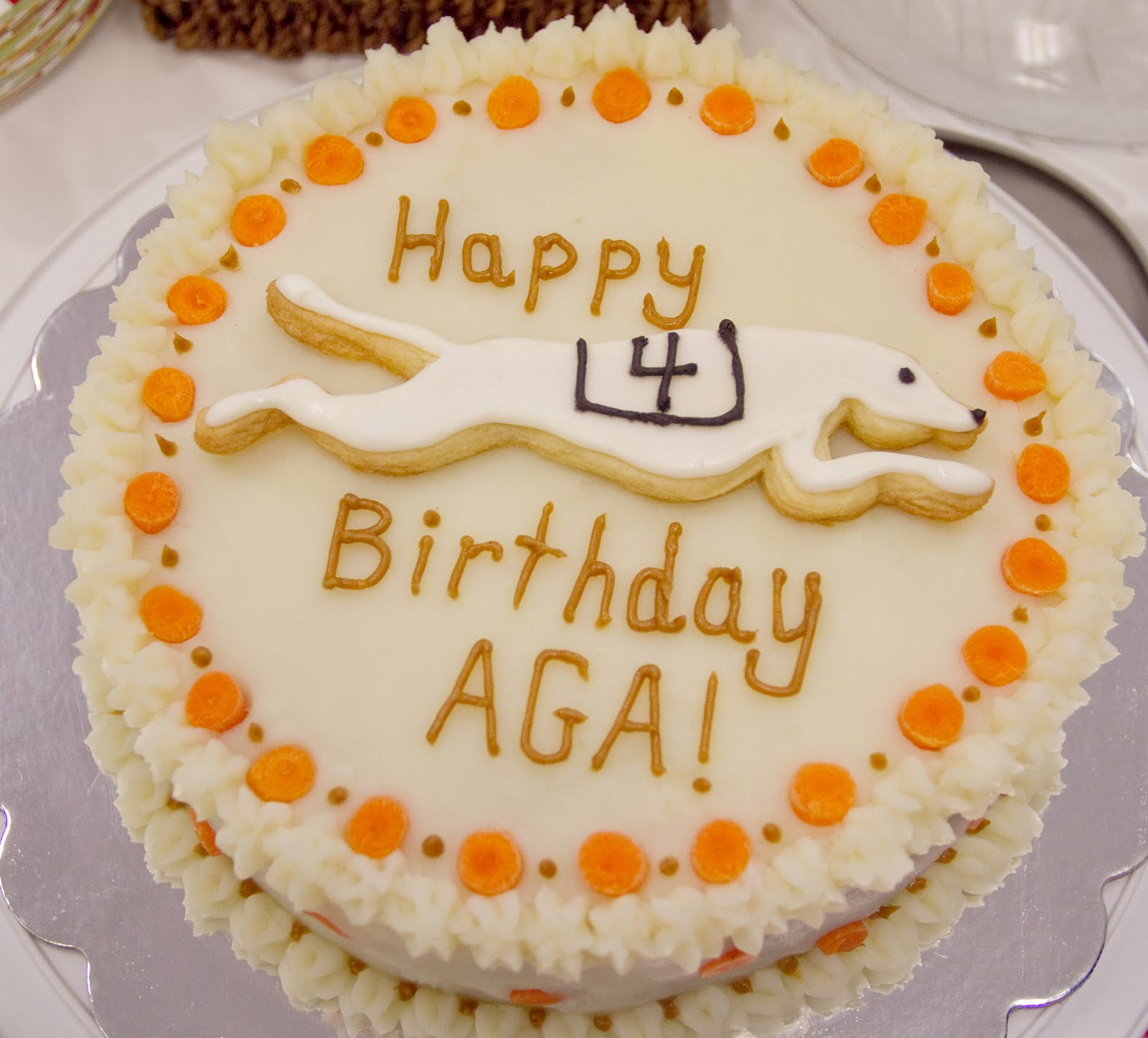 From Fonts to Fondant: This Cake Has Gone to the Dogs...Literally