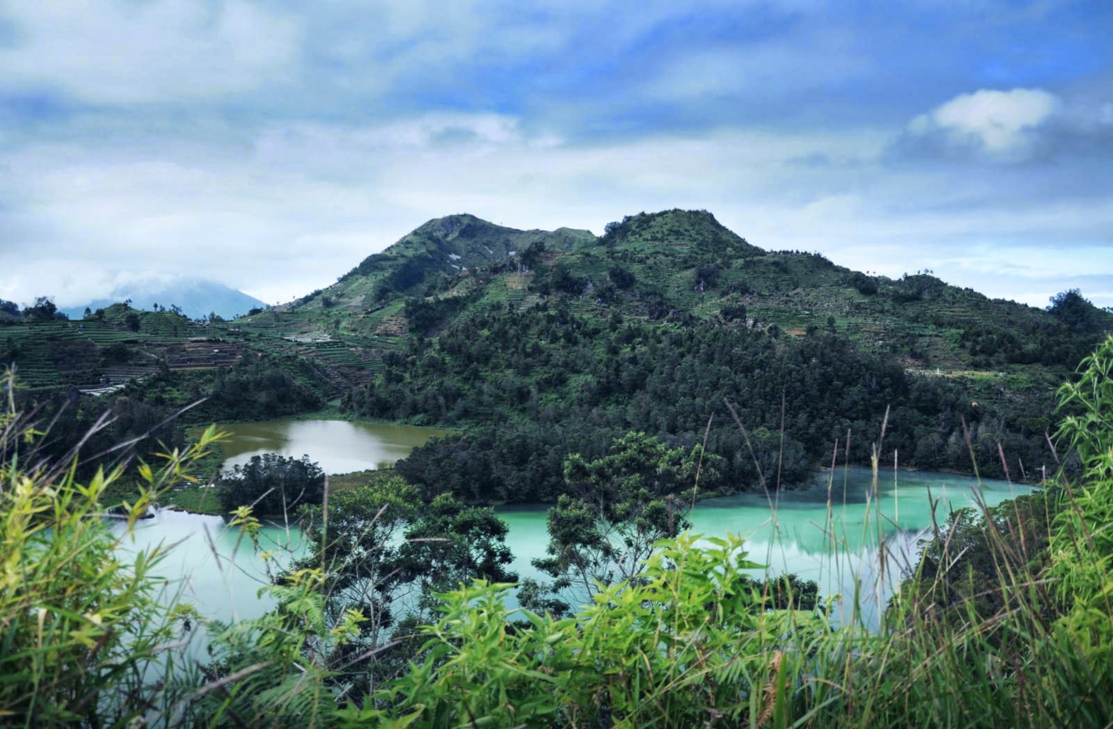 Telaga Warna Dieng dan Telaga Pengilon | wisata dieng | Trip Dieng ...