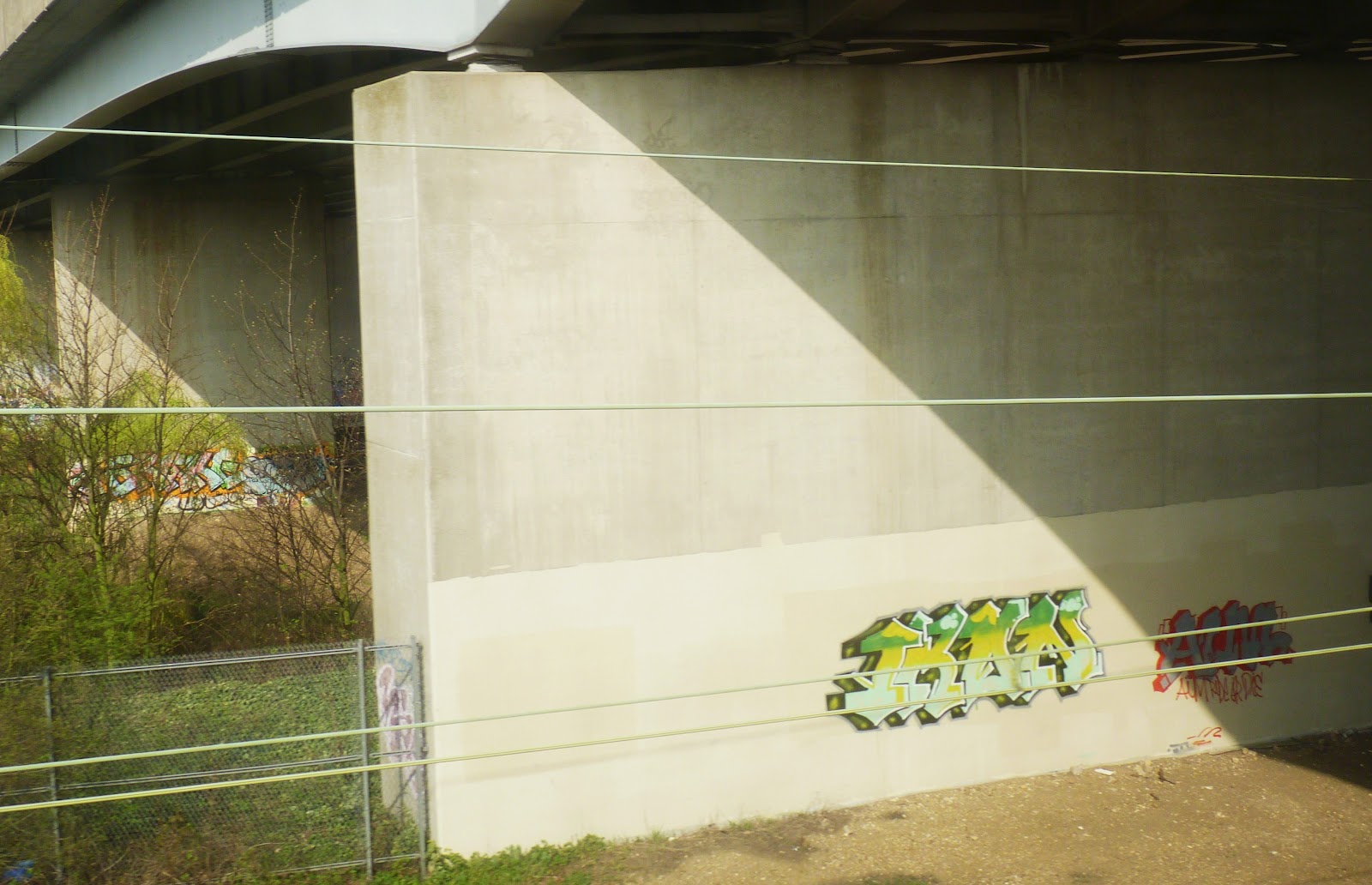 LondonCityGraff: March 2012