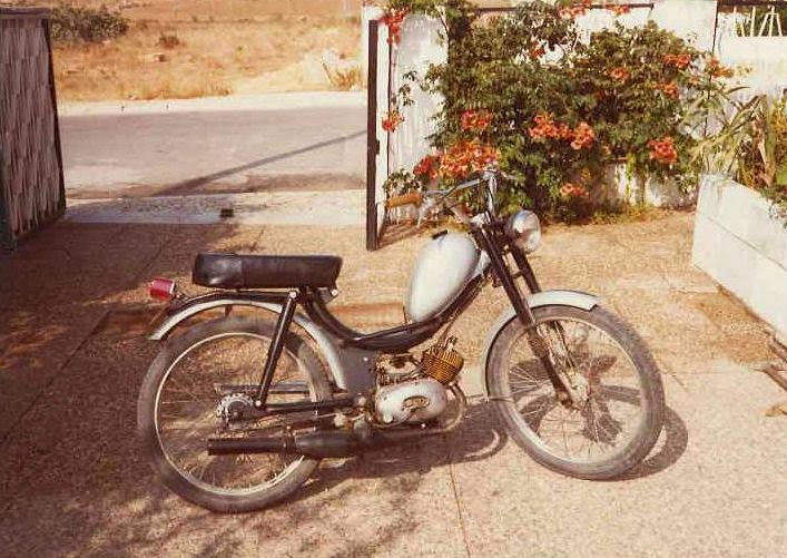 M O T R I Z A D A S: Foto da minha primeira mota!