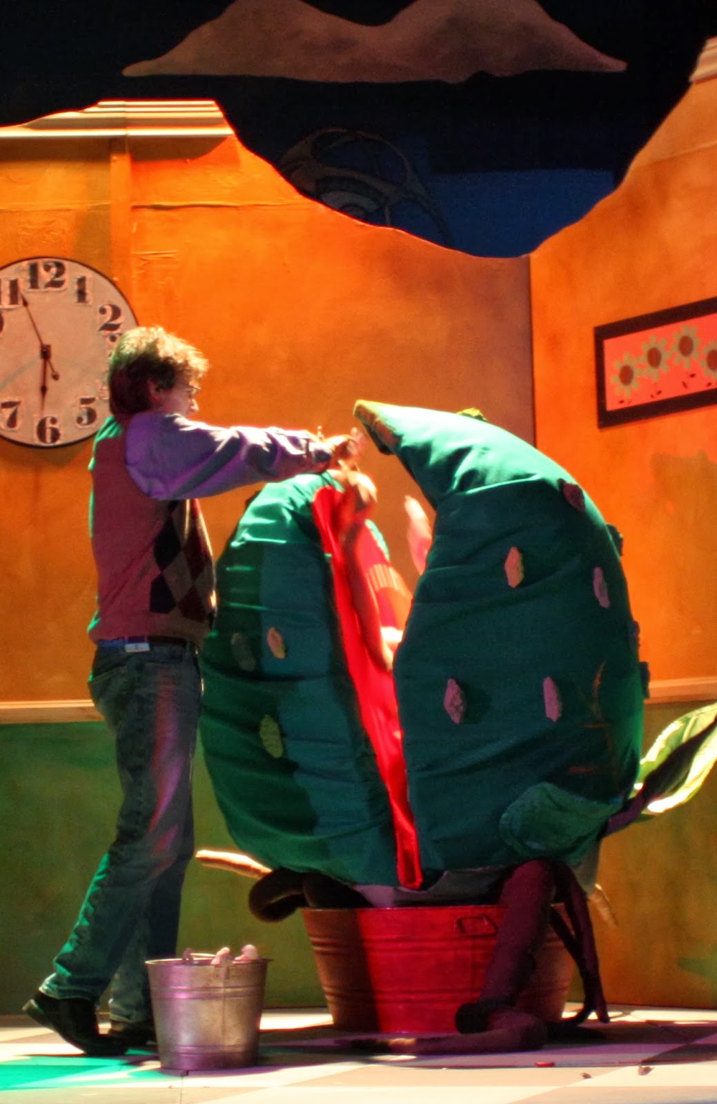 Tobincorporated: Caltech's Greatest Creation: The Making of Audrey II ...