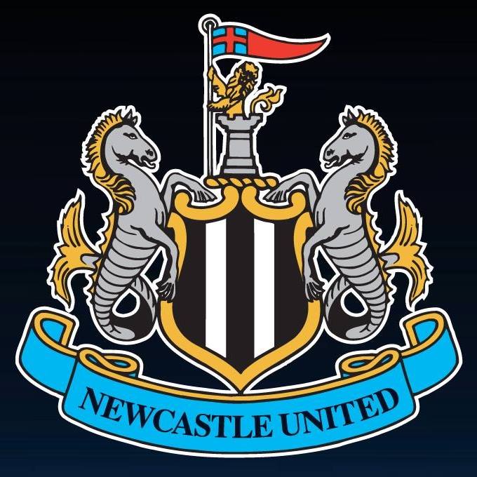 ESCUDOS DO MUNDO INTEIRO: NEWCASTLE UNITED F.C. - 125 ANOS