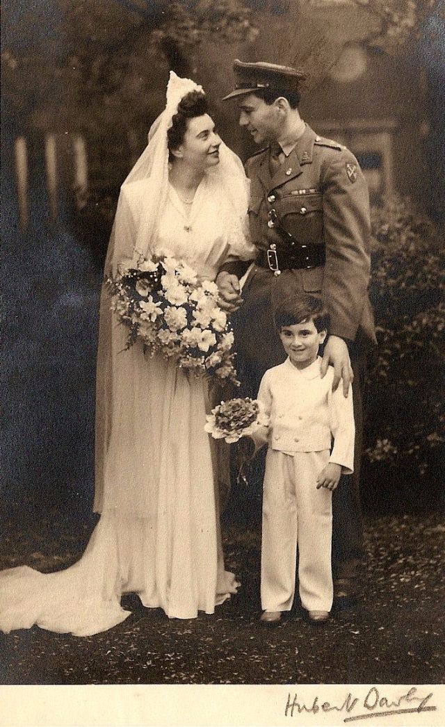 Vintage Soldier Wedding – 50 Lovely Photos Capture Married Couples in ...