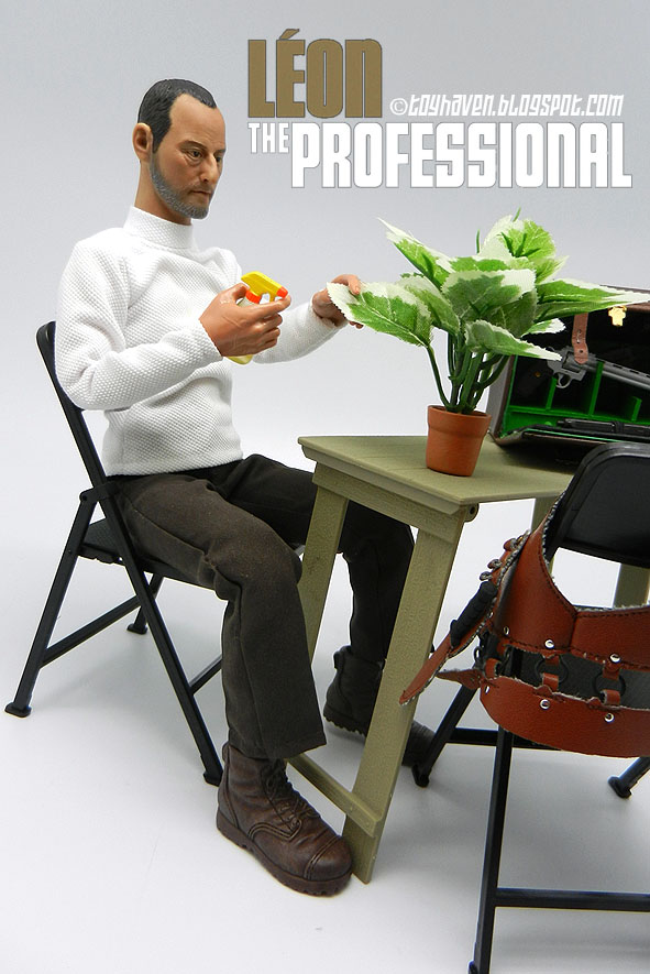 toyhaven: Updated 1/6 scale Léon: The Professional 12-inch Figure with ...