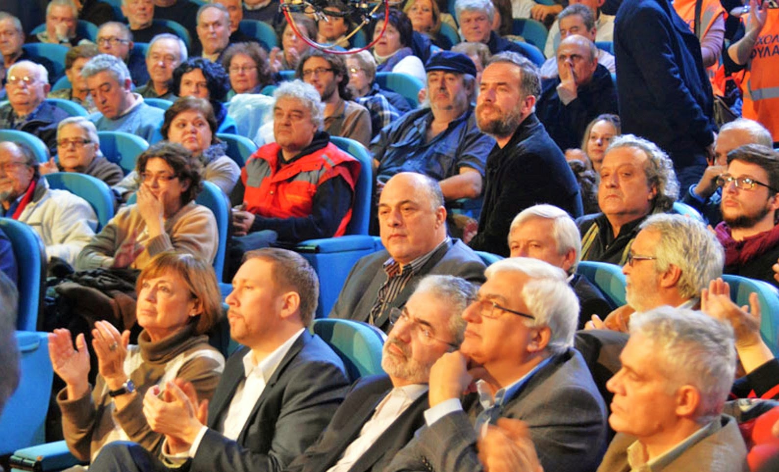 ☮ ΒΟΛΟΣ ΠΗΛΙΟ ΜΑΓΝΗΣΙΑ : Ο ΜΠΕΟΣ ΣΤΗΝ ΧΘΕΣΙΝΗ ΣΥΓΚΕΝΤΡΩΣΗ ΤΟΥ ΣΥΡΙΖΑ