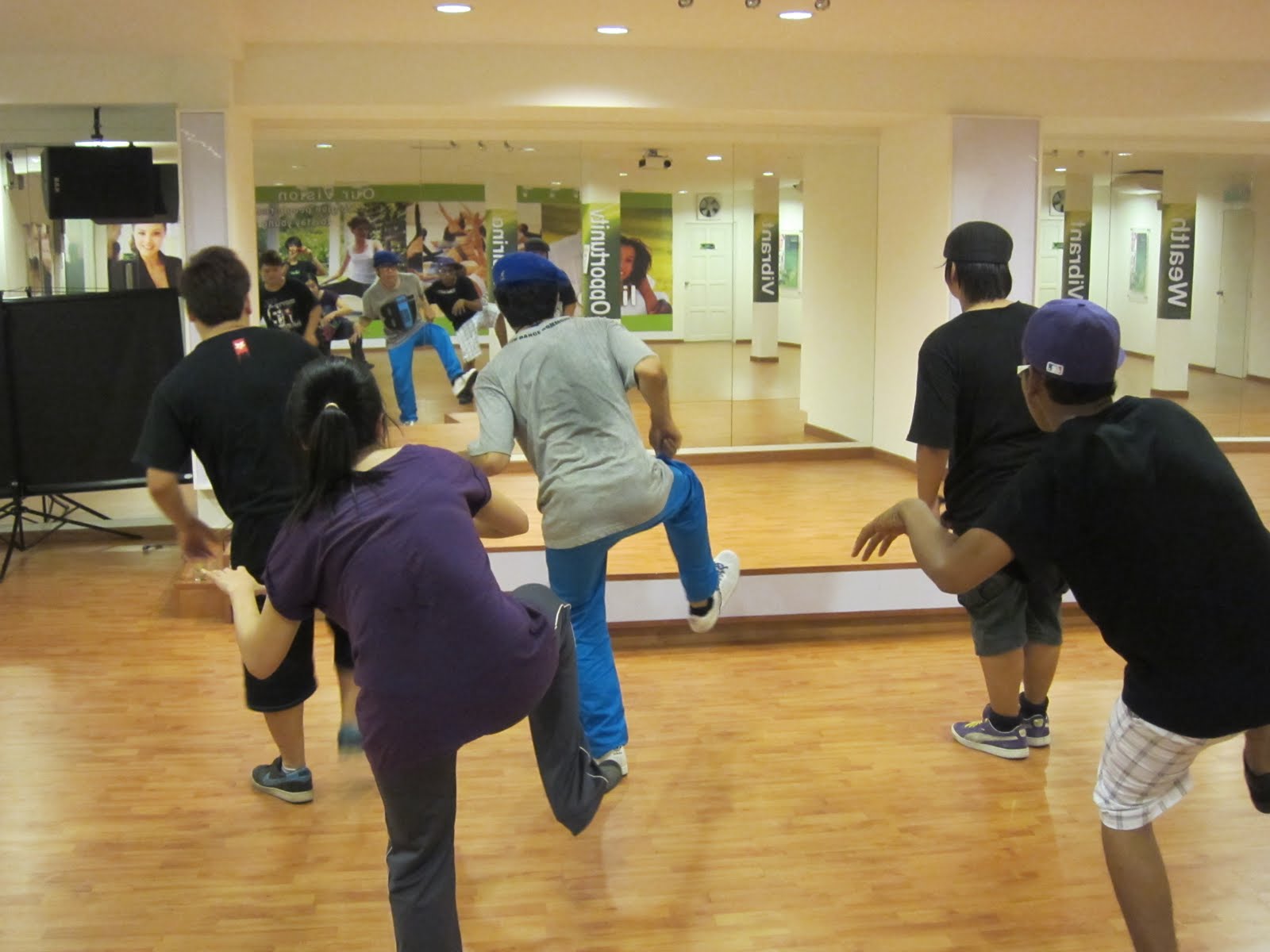 100% Dance Community: iiB Dance Classes At BM Is Available Now!!! Come ...