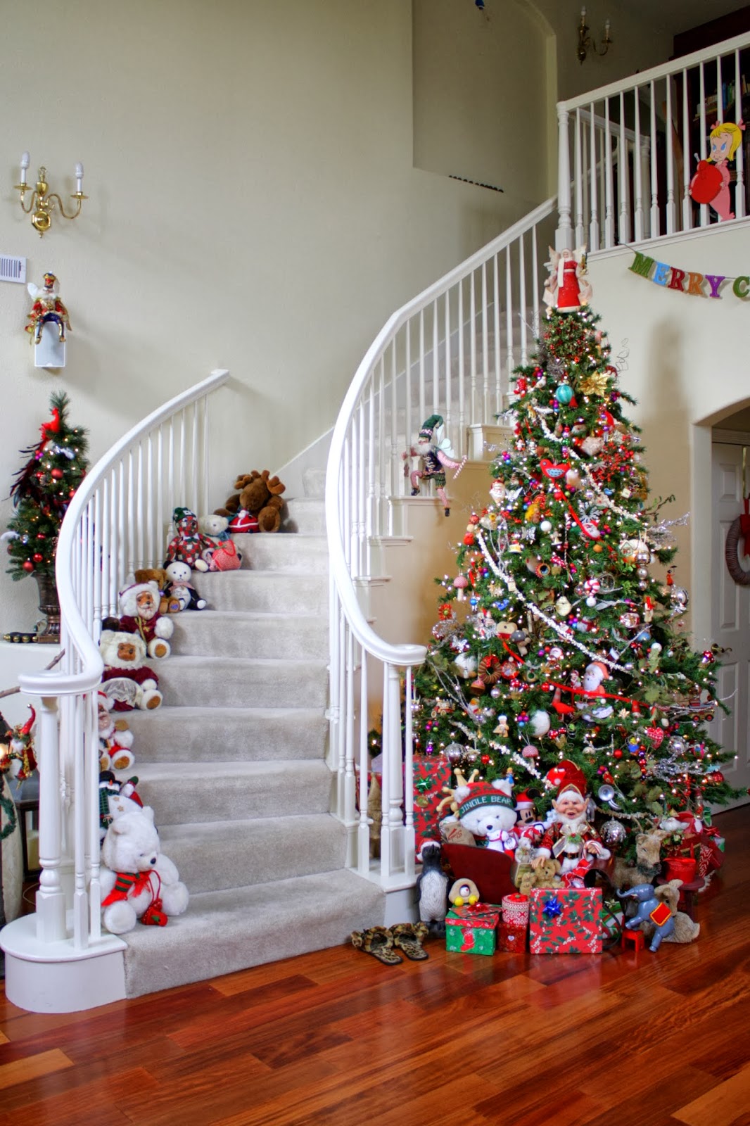 Oh the Cuteness!: Merry Christmas! A cozy little Christmas home tour ...