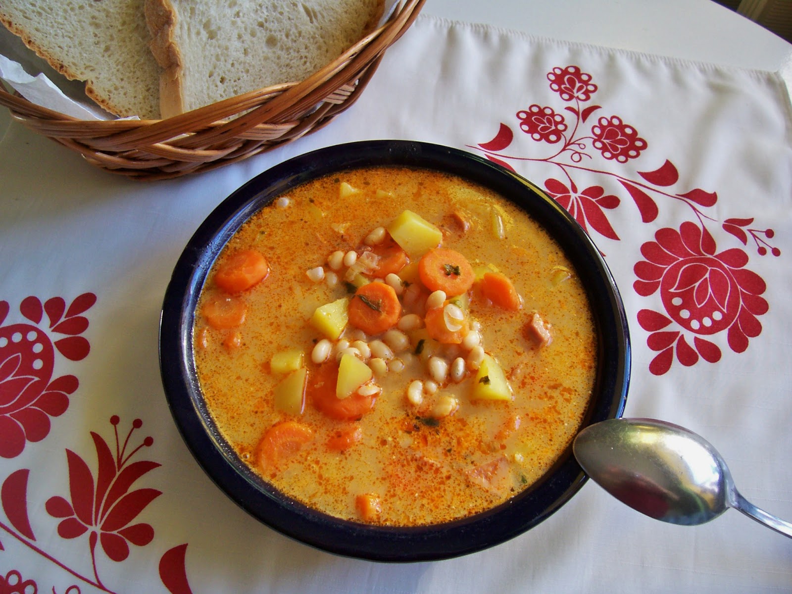 Ilcsi konyha: Gyöngybab leves