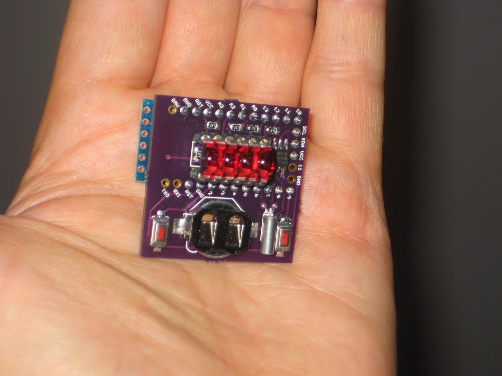 Wise time with Arduino: ProMini clock shield with 7-segment bubble display