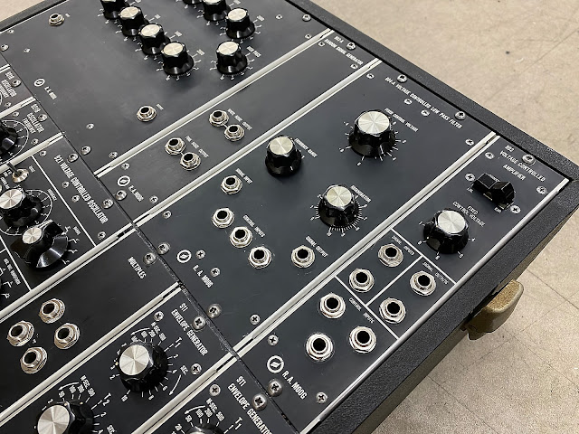 MATRIXSYNTH: 1972 Original Modular Moog Model 12