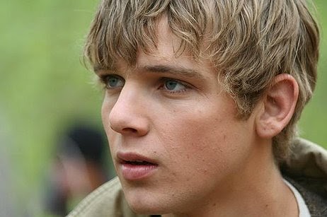 Max Thieriot Disconnect