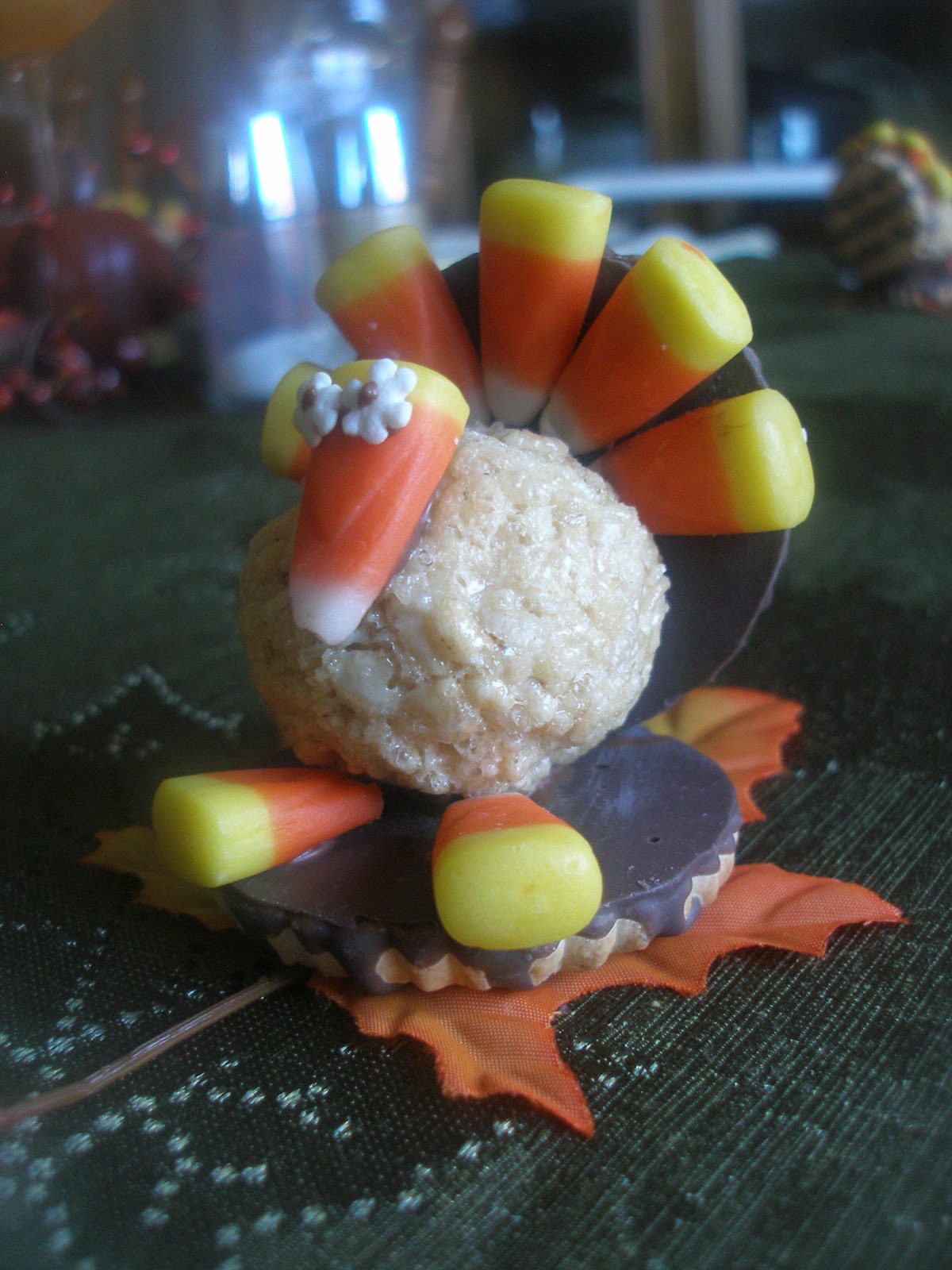 Thy Hand Hath Provided: {Sweet} Turkey Thanksgiving Table Favors