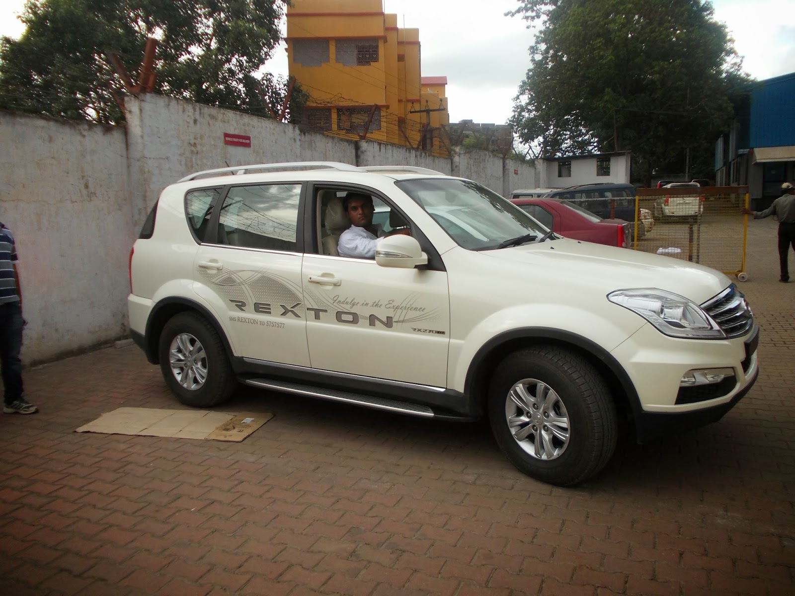 SSANGYONG REXTON : SsangYong Rexton RX7 A/T (AWD)