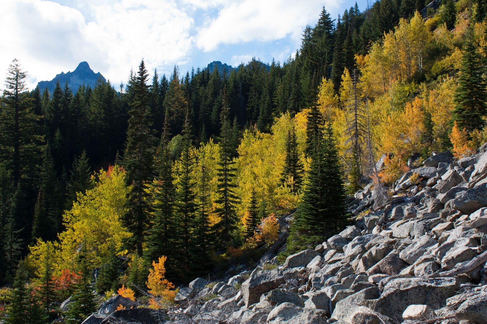Hiking Shenandoah: Stuart Lake