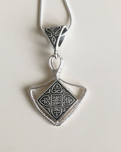 Easy Wire Wrapped Diamond Charm Pendant Tutorial - The Beading Gem's ...