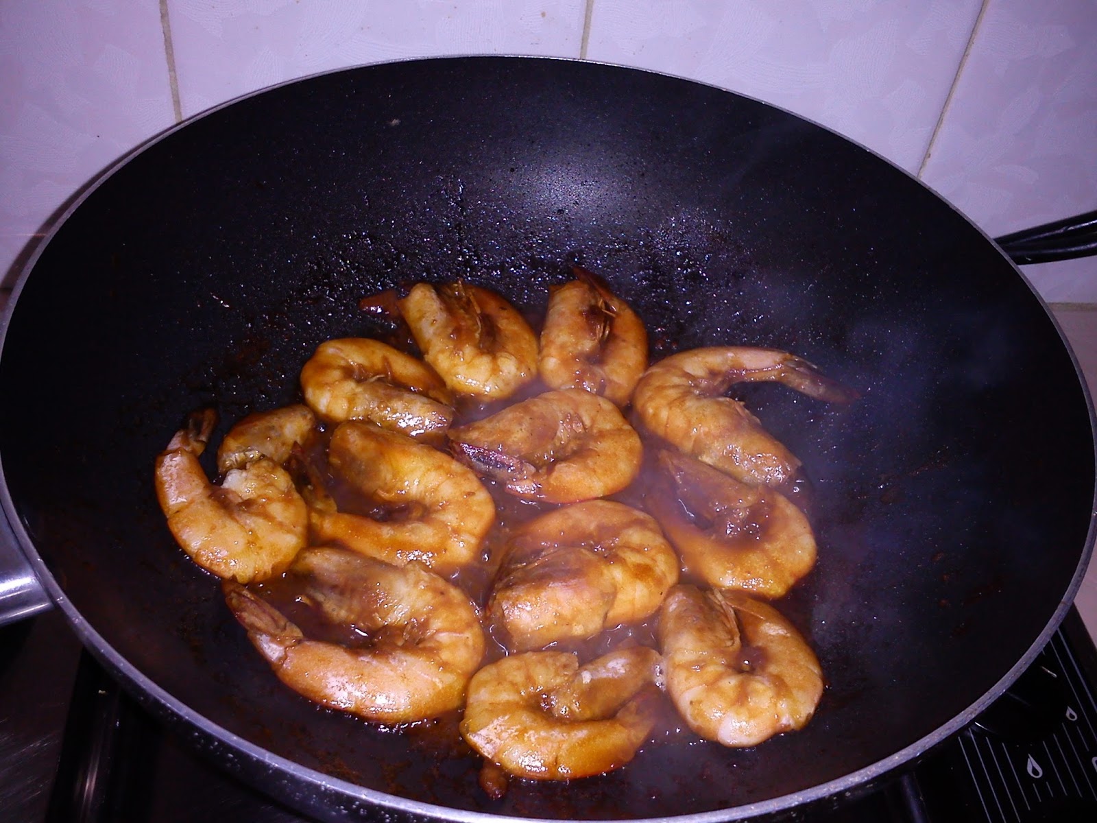 Cooking Pleasure: ASSAM HAE [FRIED TAMARIND PRAWNS]