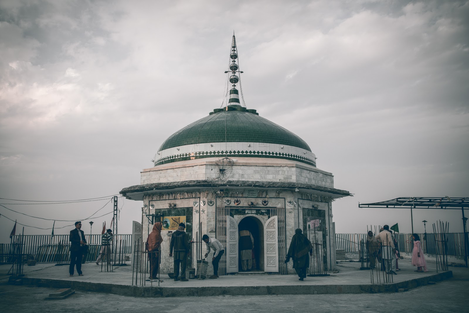 The Ordinary Girl : Travel Diary: Kallar Kahar