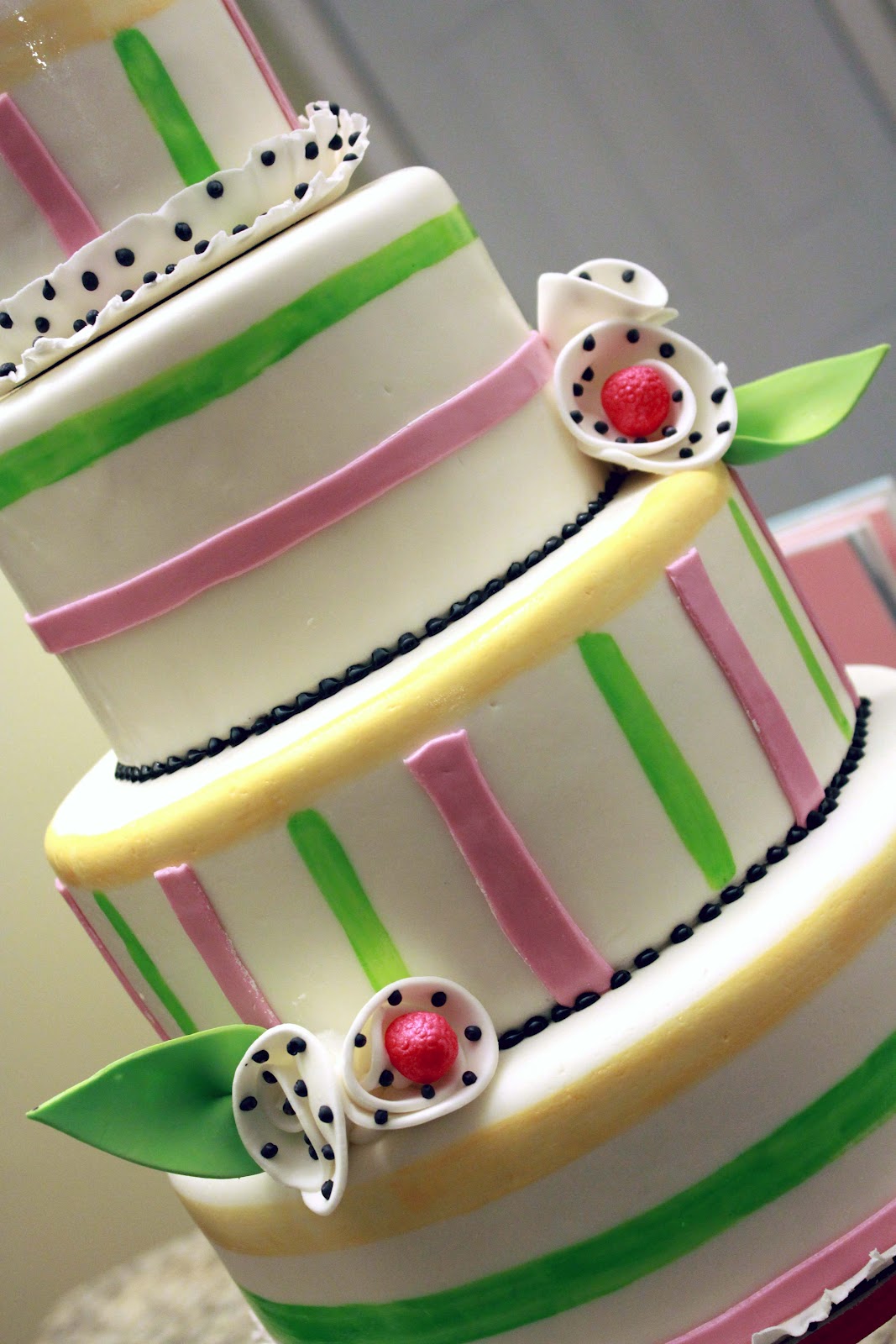 Leelabean Cakes: Celebration Cakes: A Special Graduation Cake