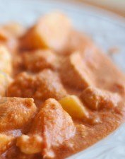 GUISO DE MANÍ CON CALLO (MENUDO O PANZA)