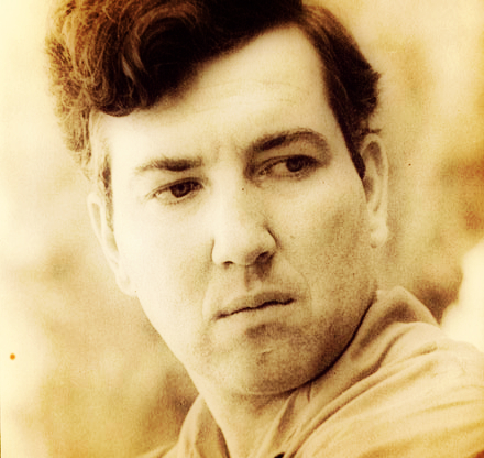 Γραφή - Τέχνες: Robert Graves “Symptoms of Love”&“A Lover Since Childhood”