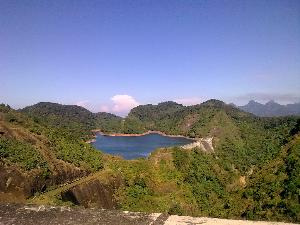 Tamilnadu Tourism: Upper Kodayar Dam, Manjolai Hills, Thirunelveli