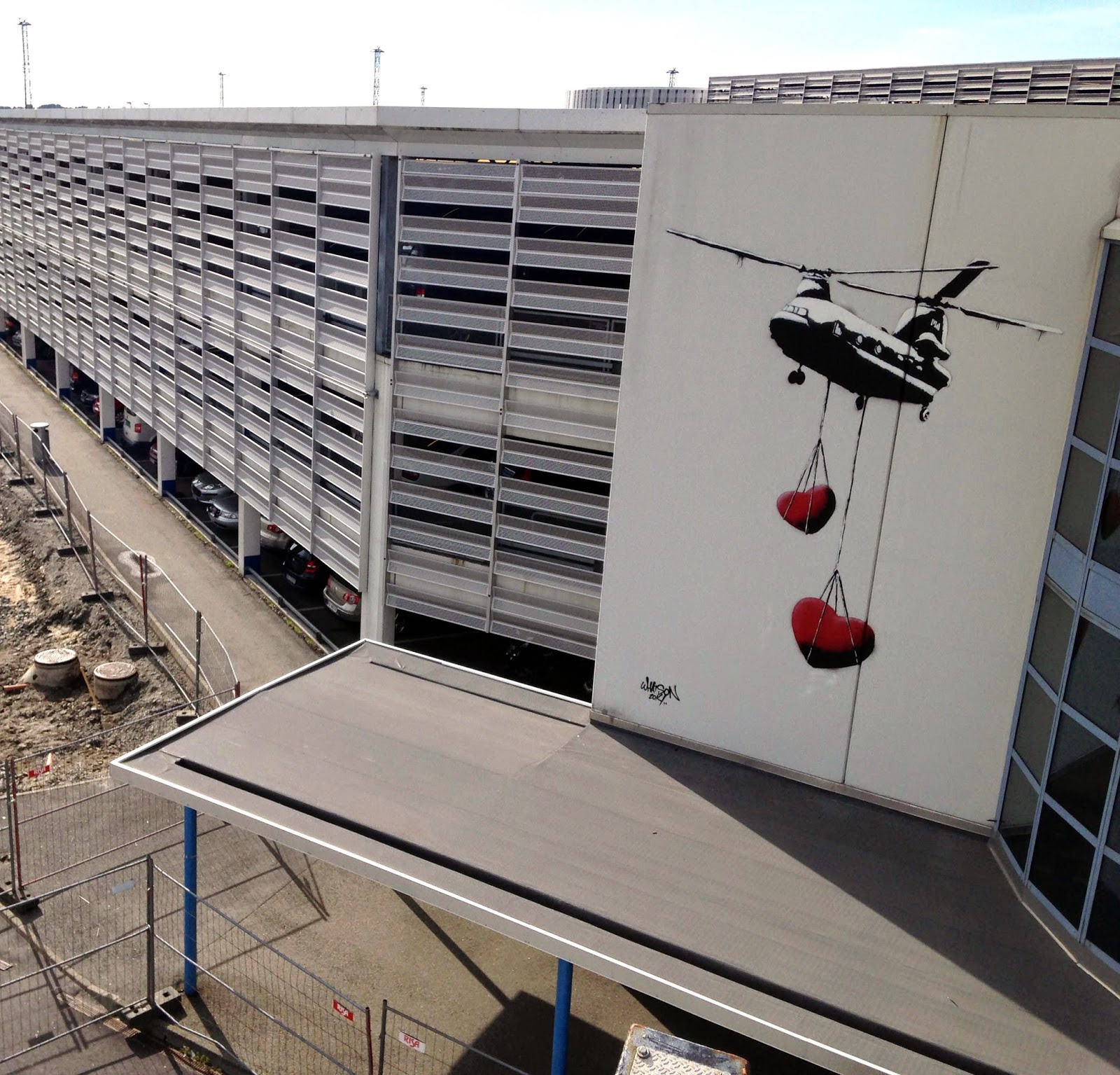 Martin Whatson “Chinook Hearts” New Mural For Nuart – Stavanger, Norway ...