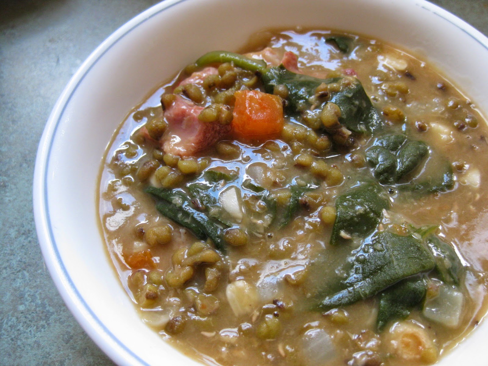 KAUKAU TIME!--"Kaukau" is a Hawaiian pidgin slang word meaning "food ...