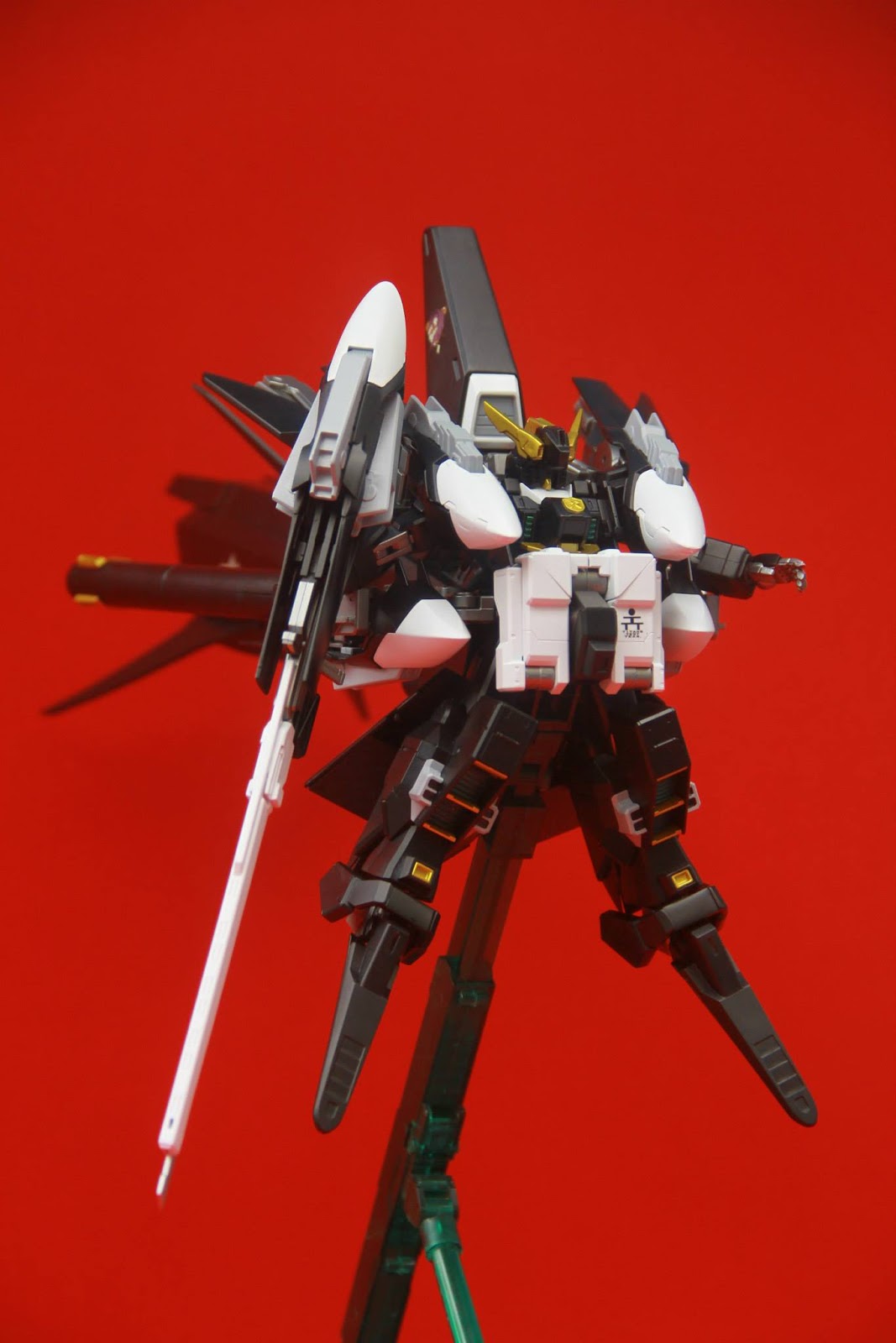 Custom Build: 1/144 Titans Test Team