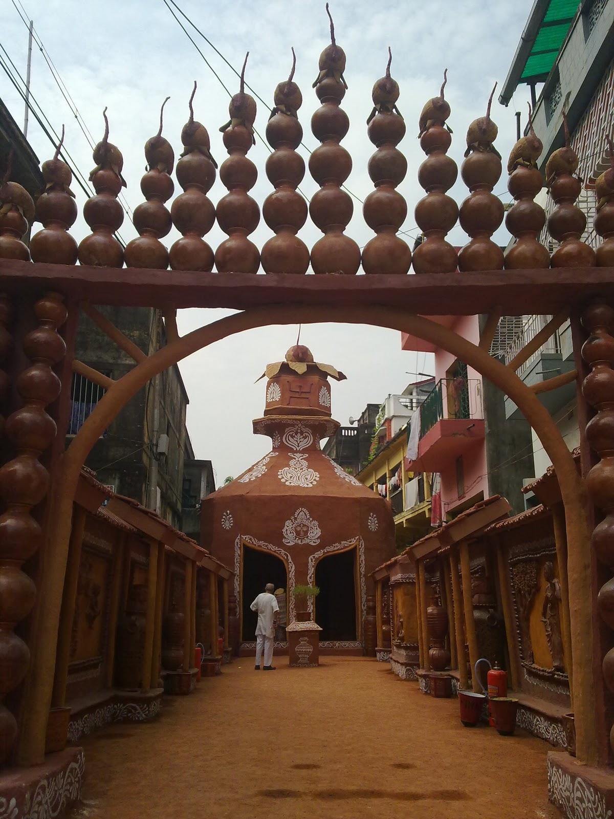 Debasish Banerjee (দেবাশীষ বন্দ্যোপাধ্যায়): Durga Puja of Sabuj Sathi ...