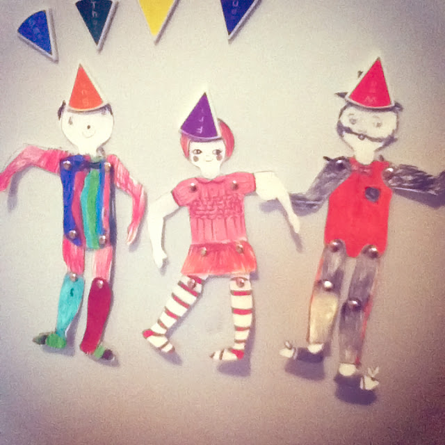 Through The Round Window: Paper Puppets