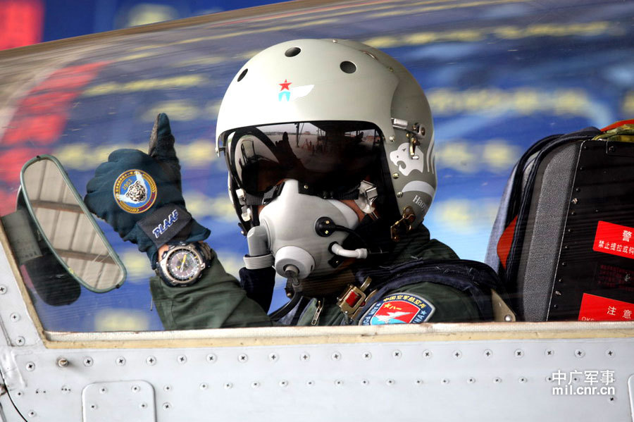 Image of The Month: Chinese Fighter Pilot in JH-7A Fighter Attack ...