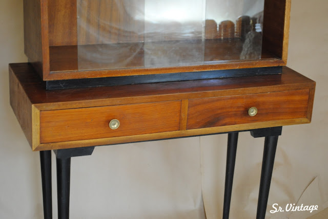 Sr-Vintage Shop // Tienda de decoración Vintage Retro Chic : Vitrina ...