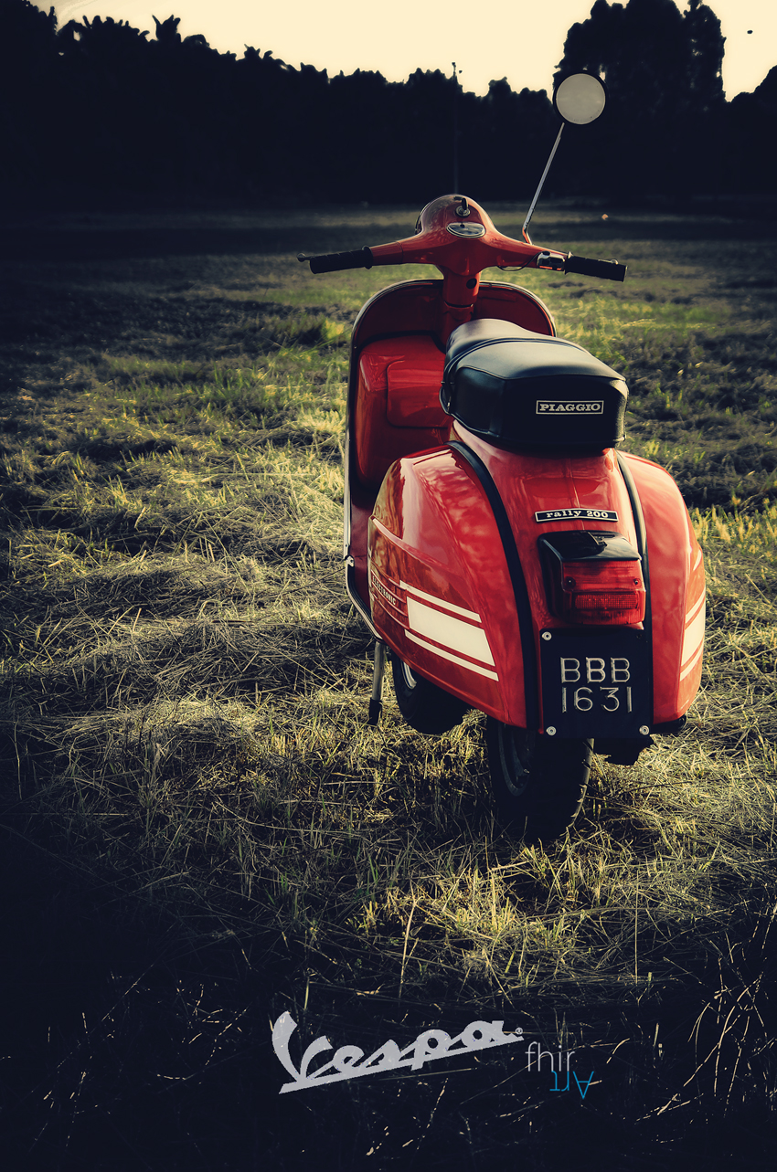 fhirART: Piaggio 1975 Vespa Rally 200