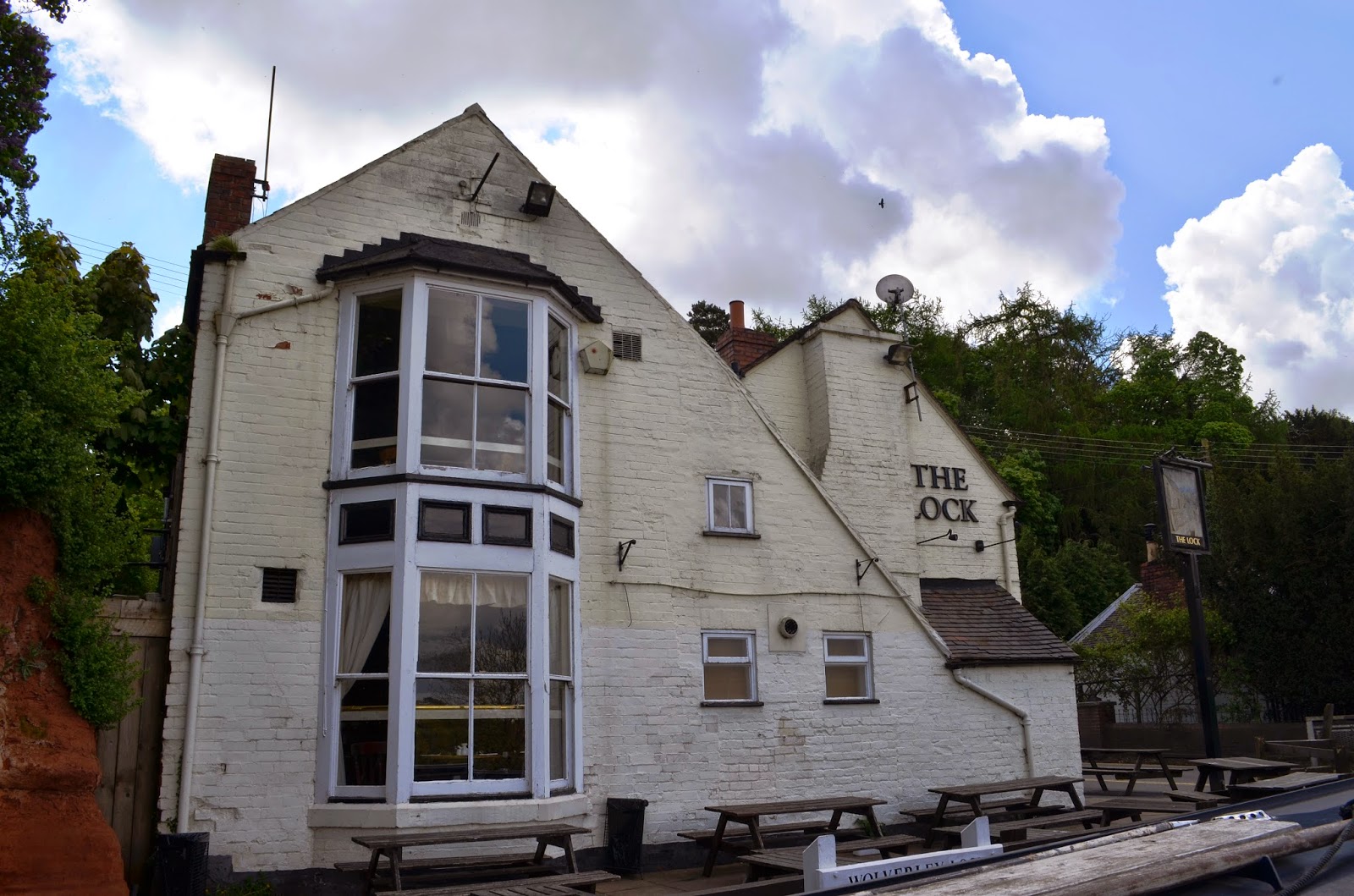 Pubs: Then & Now: #153 The Lock, Wolverley, Worcestershire : 1987 to 2013