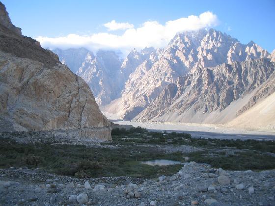 Pakistan Tourism Guide: Hunza Valley