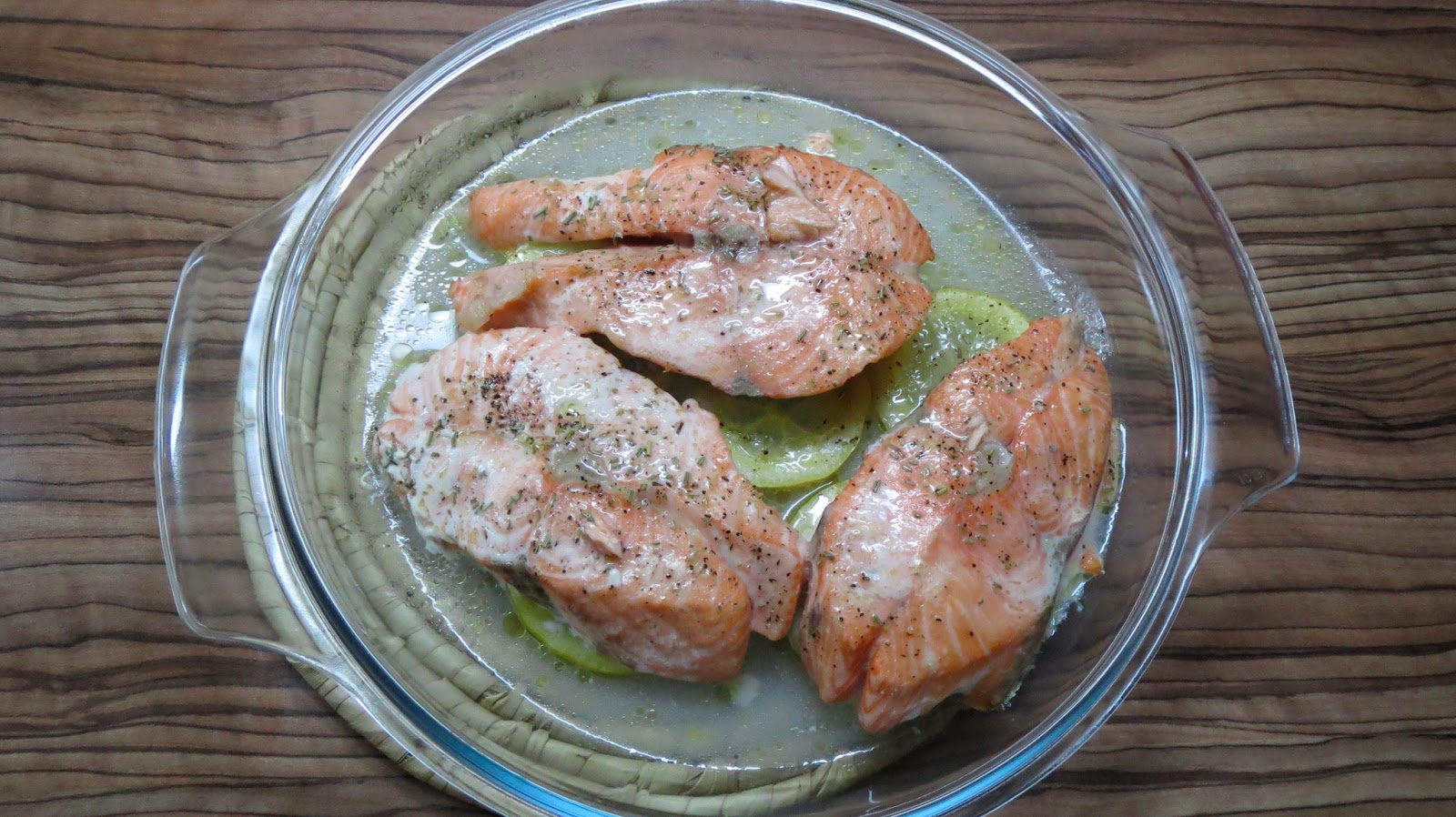 Kosila za vsak dan: Lososovi kanapeji