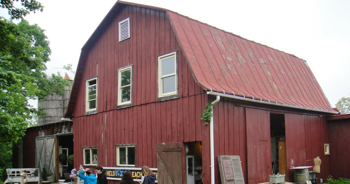 oneshabbychick...: Ain't Nothin' Like a Good Ol' Antiques Barn Sale