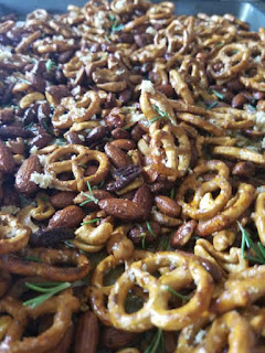 Angie's Appetizers: Spiced Nut & Pretzel Mix