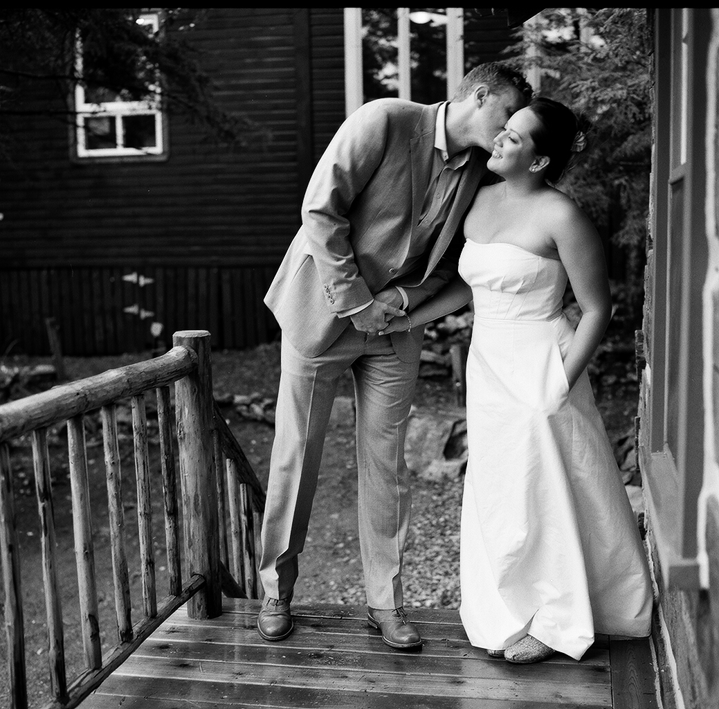 Michelle Quance Photography: Wedding - Algonquin Park - Bartlett Lodge