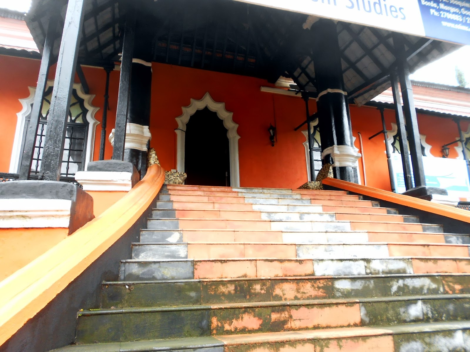 Travel and food tales: Shiroda to Panaji at 10:30 AM