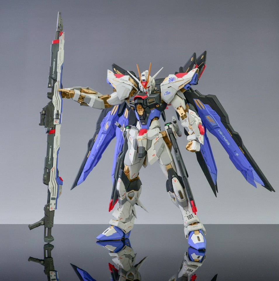 GUNDAM GUY: MB Strike Freedom Gundam - Painted Build